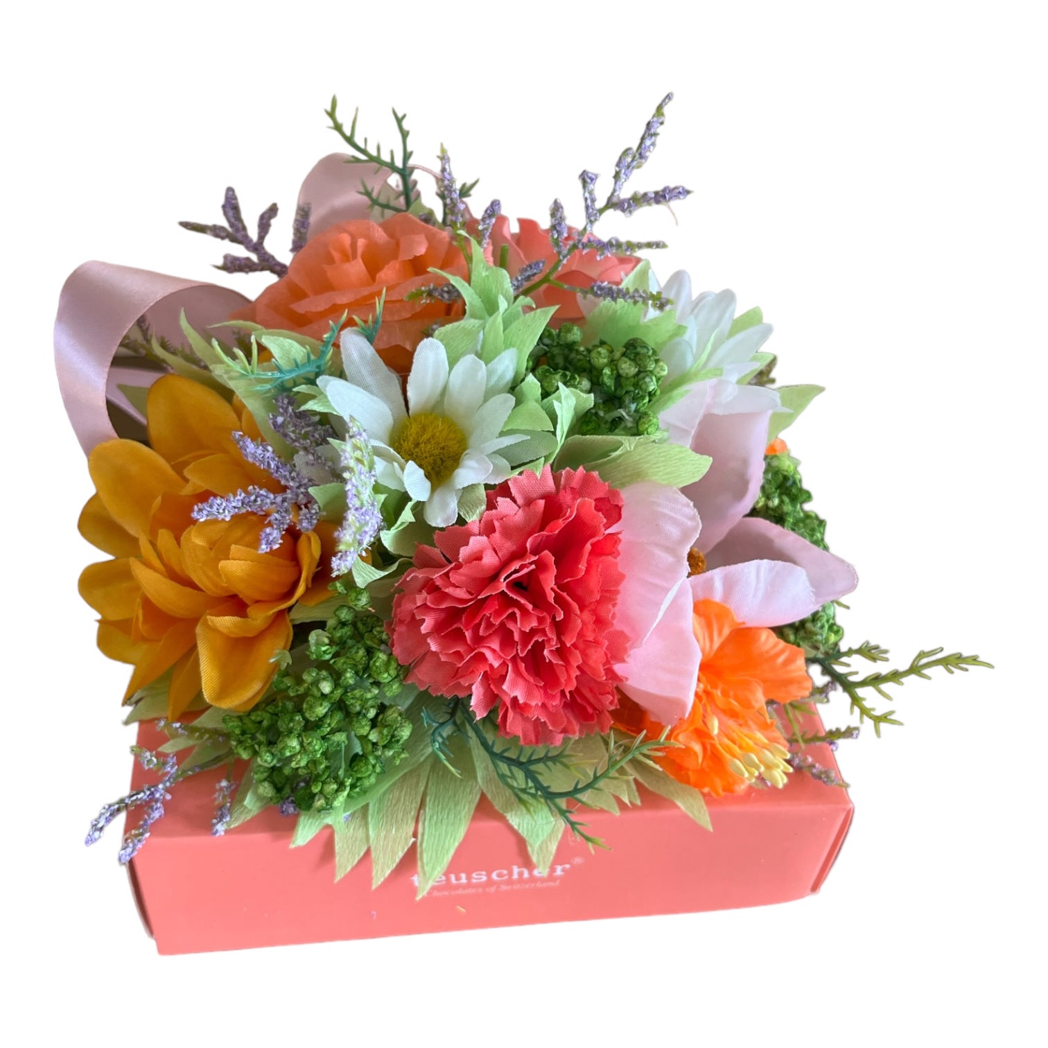 16 pieces Lily Old Rose Flower box | Teuscher San Diego